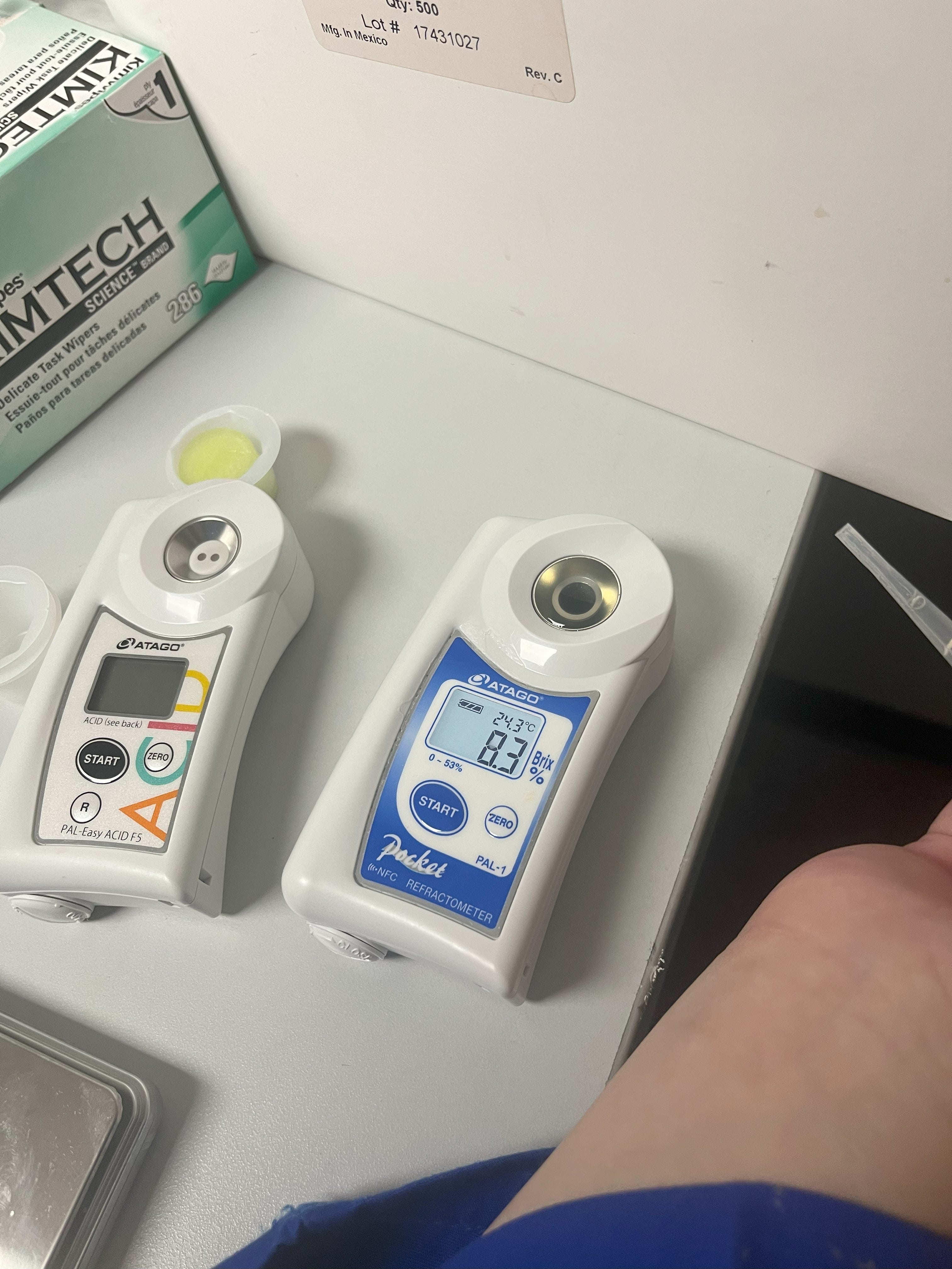 Honeydew-brix-measure - StellarNet, Inc.