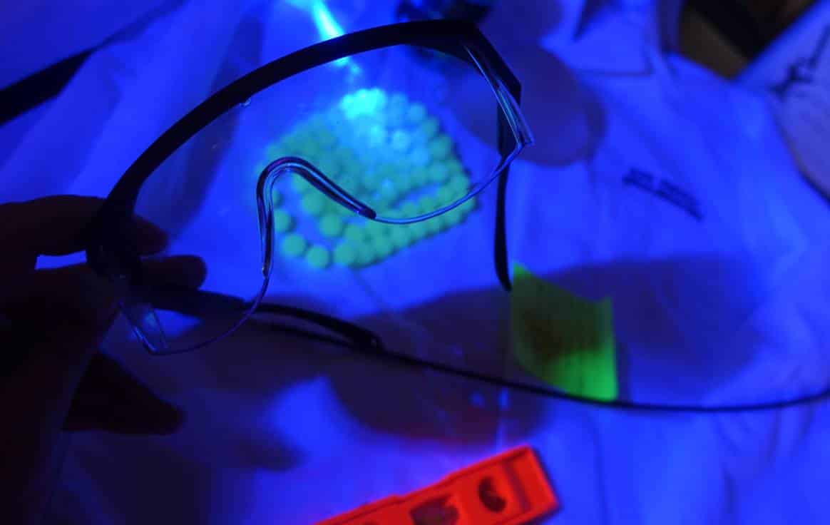 David’s Fun Home Quarantine Review on Ultraviolet Light Applications ...